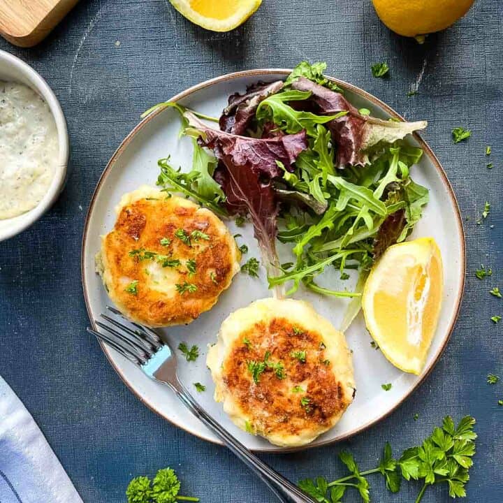 Easy Smoked Haddock Fishcakes - The Real Meal Deal