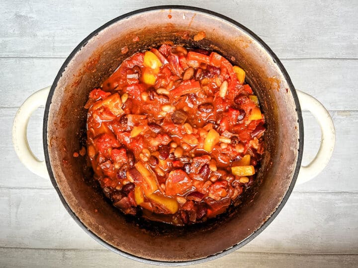 5 Bean Chilli (Vegan) - The Real Meal Deal